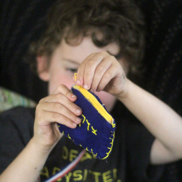 DIY Tzedakah Pouch - Jewish Moms & Crafters