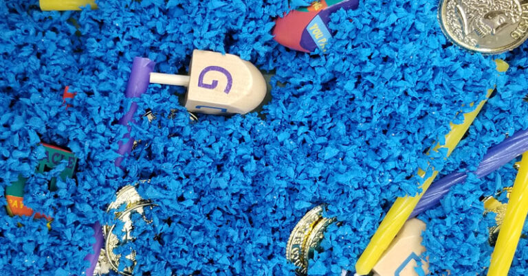 Preschool Activities for Hanukkah - Sensory bin - Jewish Moms & Crafters