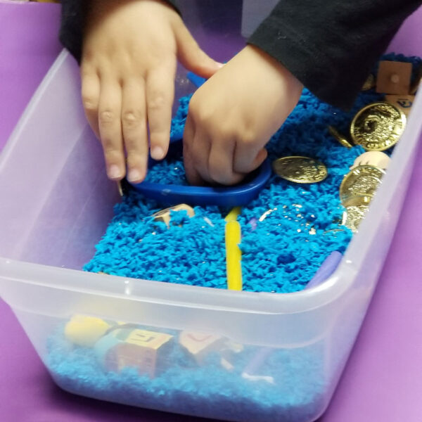 Preschool Activities for Hanukkah - Sensory bin - Jewish Moms & Crafters