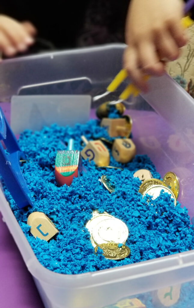 Preschool Activities for Hanukkah - Sensory bin - Jewish Moms & Crafters