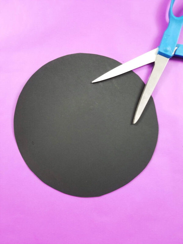 Purim Decoration: Craft a Hamantaschen Pennant Banner