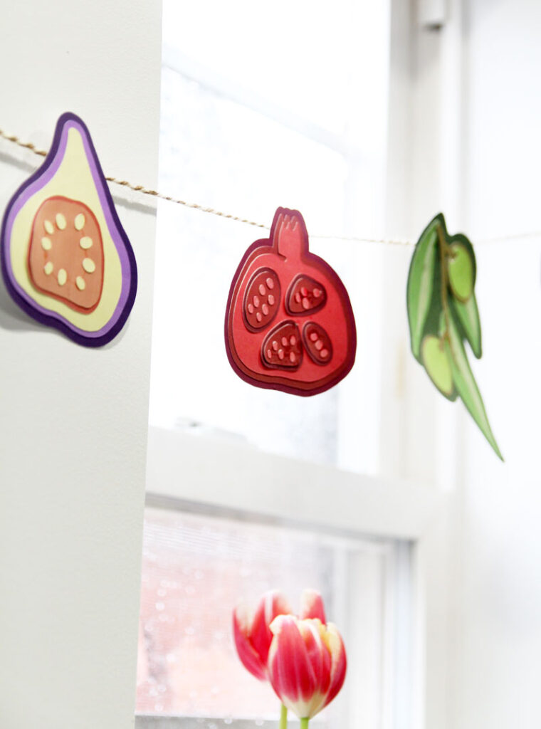 Shivat Haminim Craft - Paper Fruit Garland - Jewish Moms & Crafters