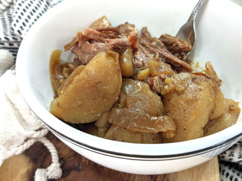 Gluten Free Cholent and Passover Stew Recipe - Jewish Moms & Crafters
