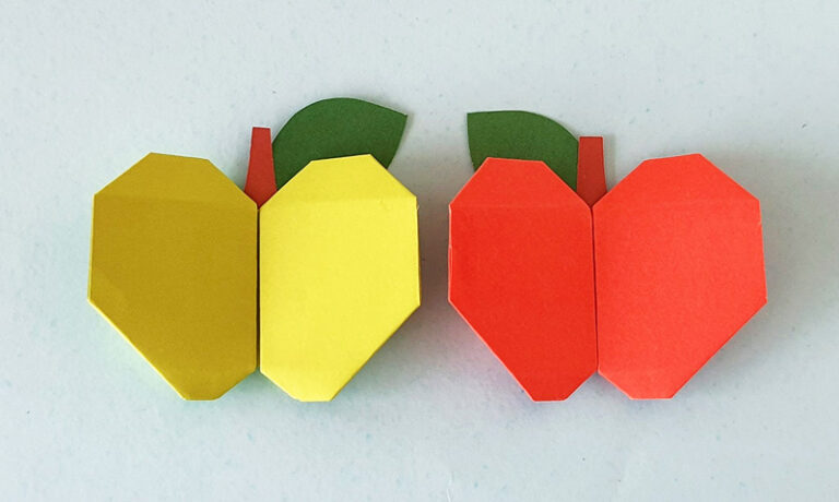 Origami Apple - Jewish Moms & Crafters