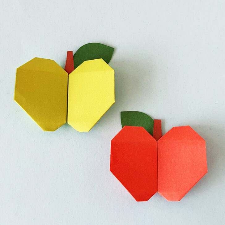 Origami Apple - Jewish Moms & Crafters