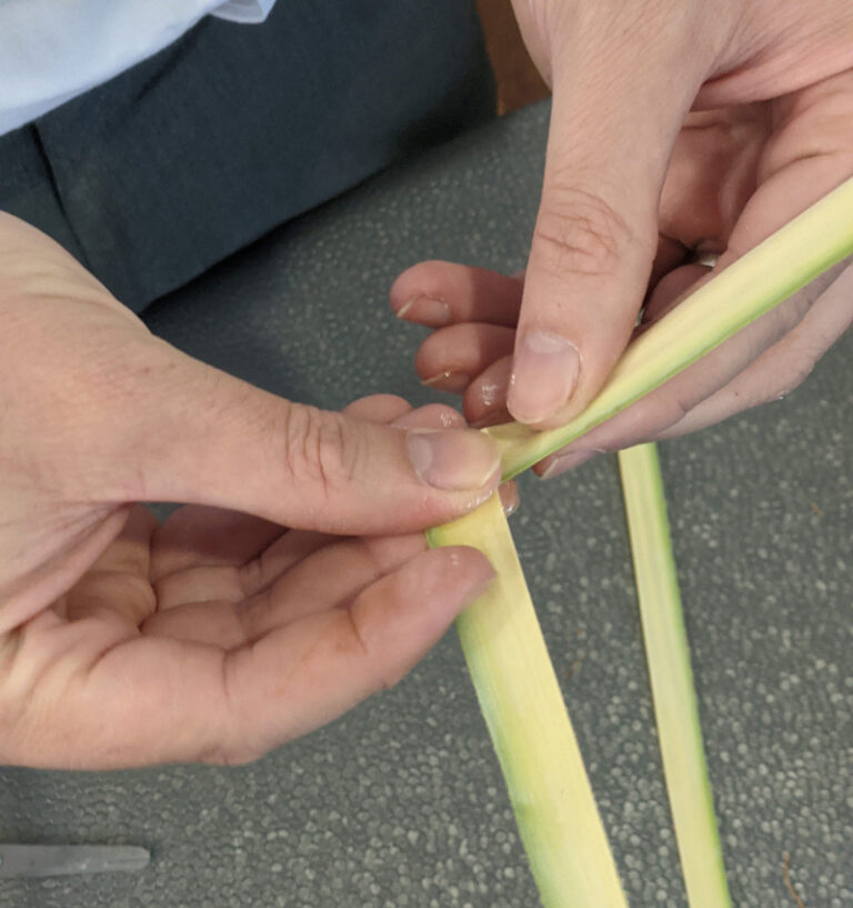 How to Make Lulav Rings - Jewish Moms & Crafters