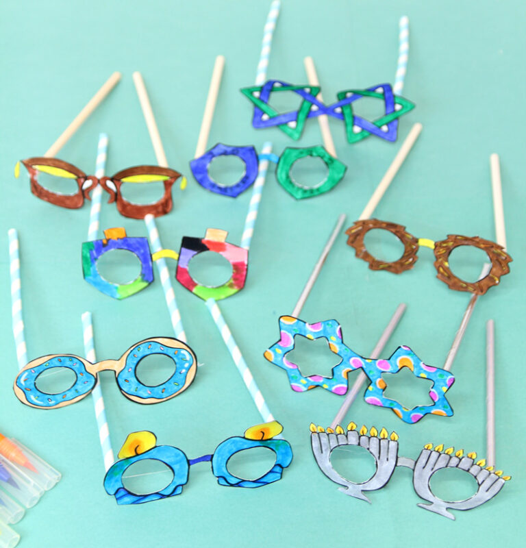 Paper Glasses Craft for Hanukkah - Jewish Moms & Crafters