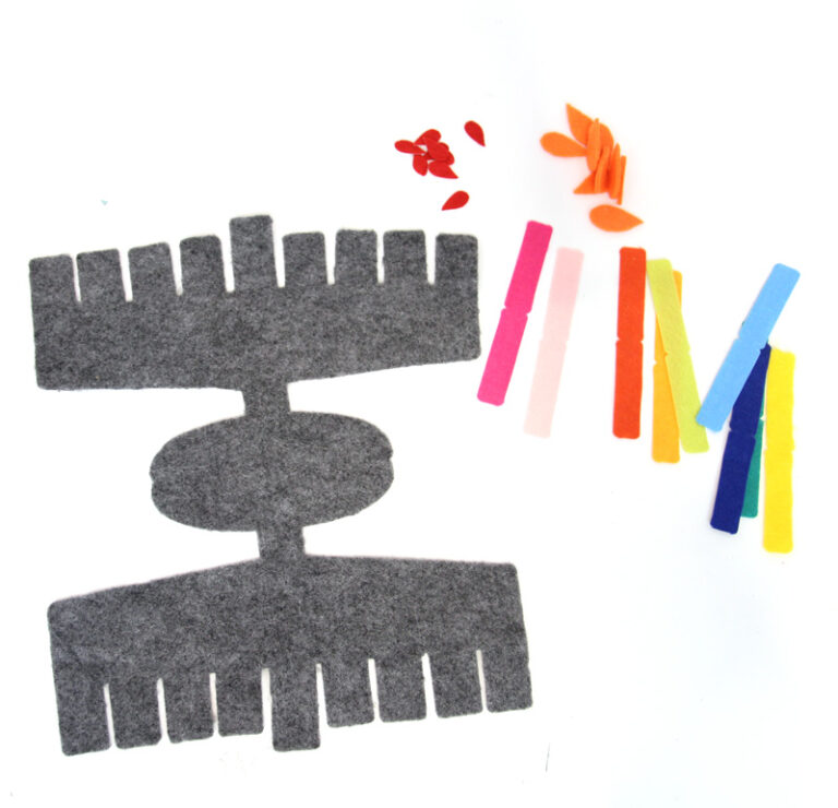 Felt Menorah Pattern - Kids' Toy Menorah