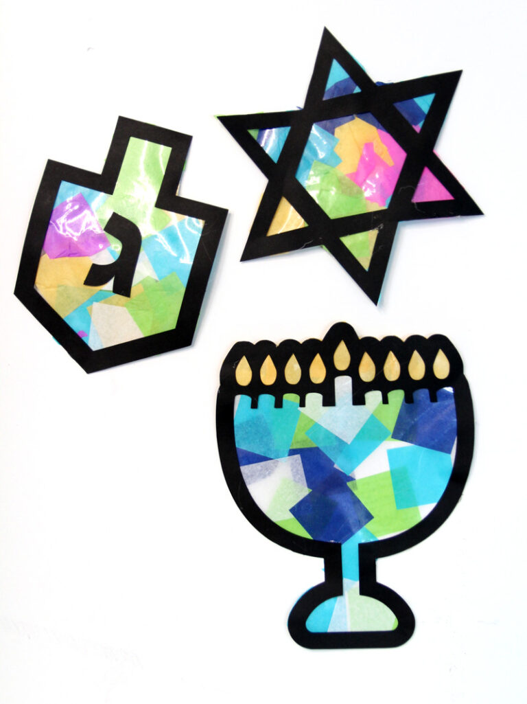 Hanukkah Suncatchers Craft for Toddlers and Preschool