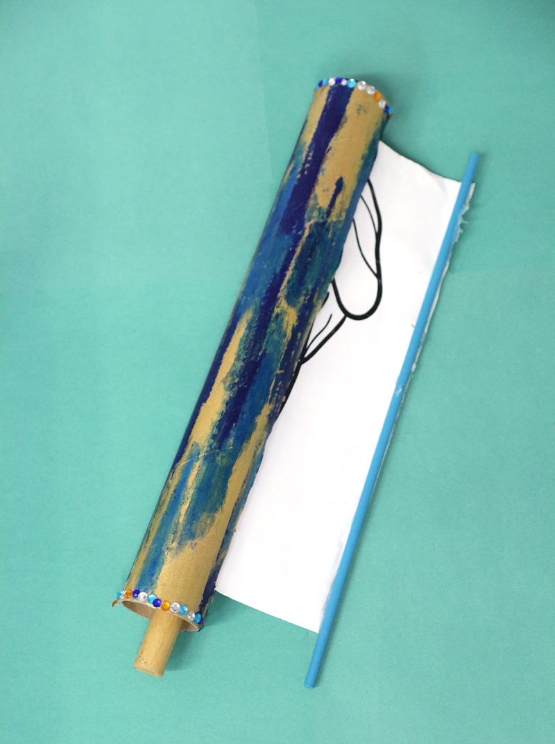 Megillah Craft for Kids - Jewish Moms & Crafters