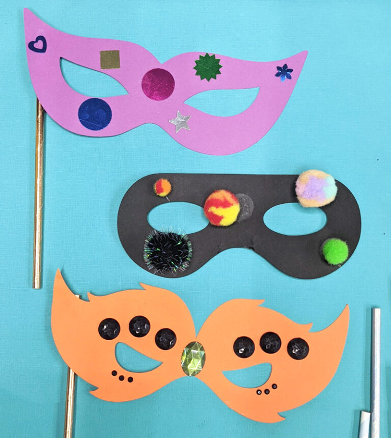 Purim Craft - Decorate Masks! - Jewish Moms & Crafters