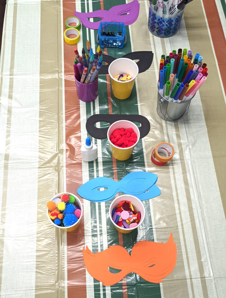 Purim Craft - Decorate Masks! - Jewish Moms & Crafters