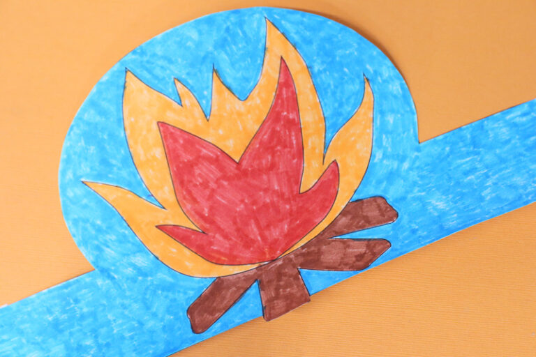 Lag Ba'omer Bonfire Hat - Jewish Moms & Crafters