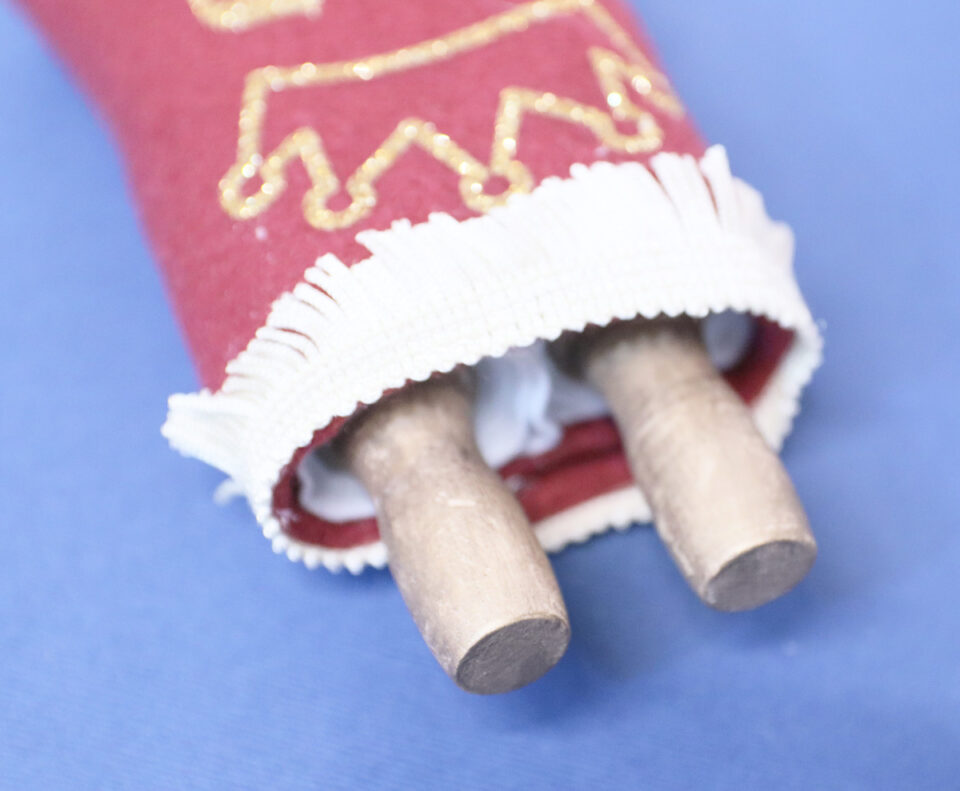 Toy Torah DIY from Felt - Jewish Moms & Crafters