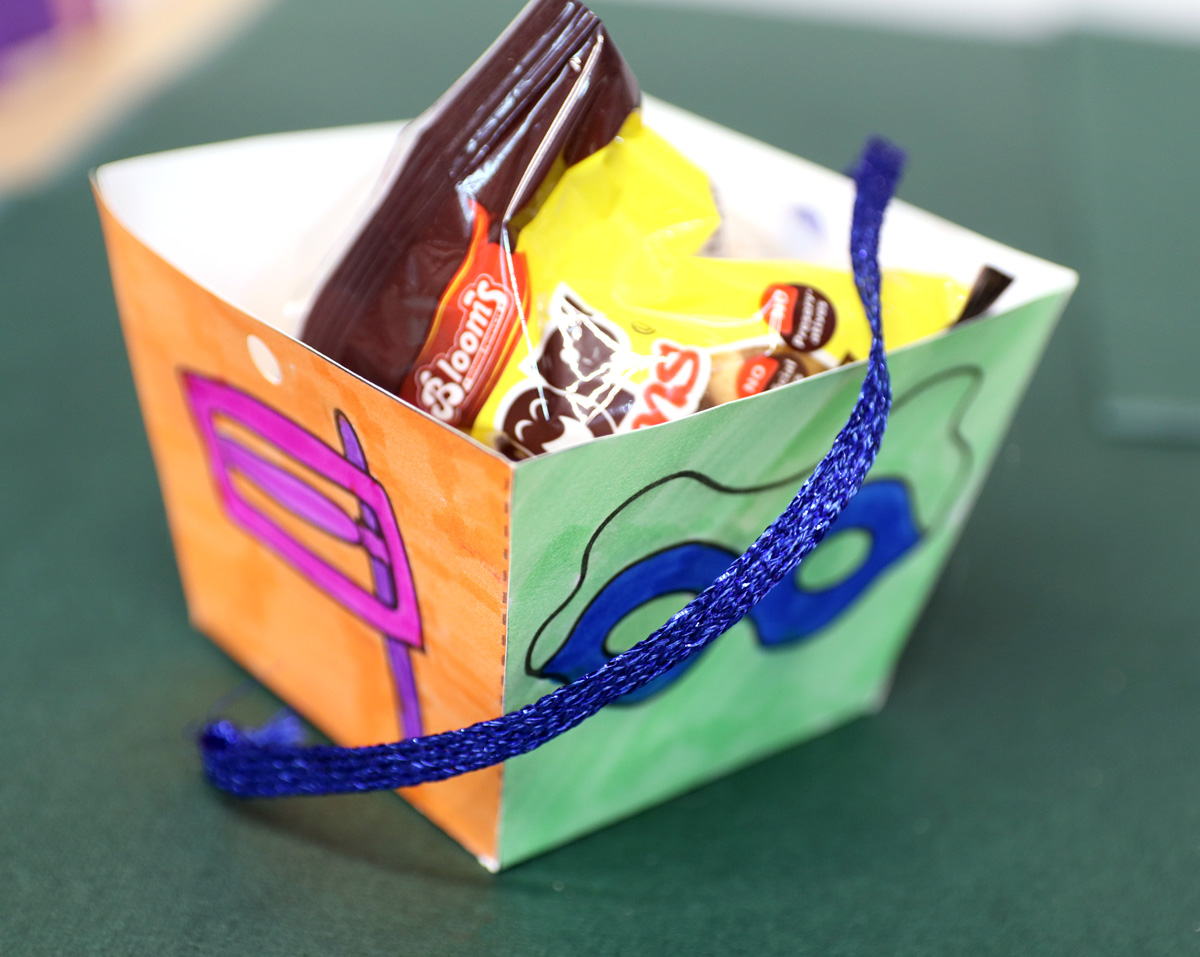 Color & Craft Mishloach Manot Baskets for Purim - Jewish Moms & Crafters