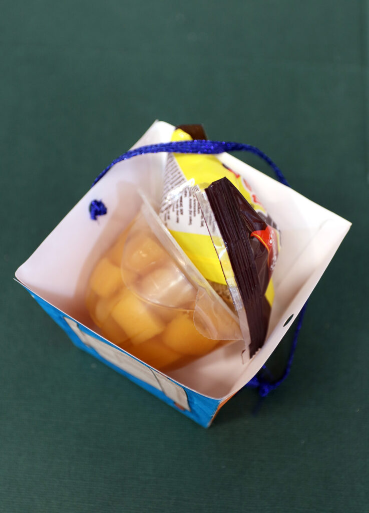 Color & Craft Mishloach Manot Baskets for Purim - Jewish Moms & Crafters