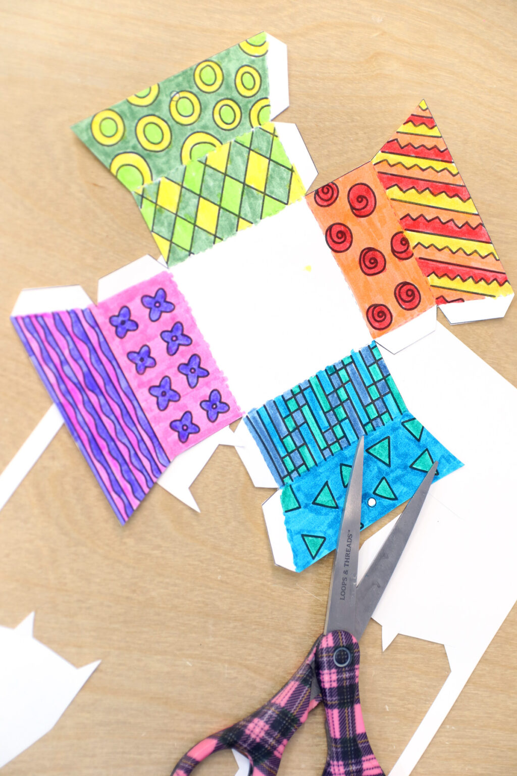 Color & Craft Mishloach Manot Baskets for Purim - Jewish Moms & Crafters