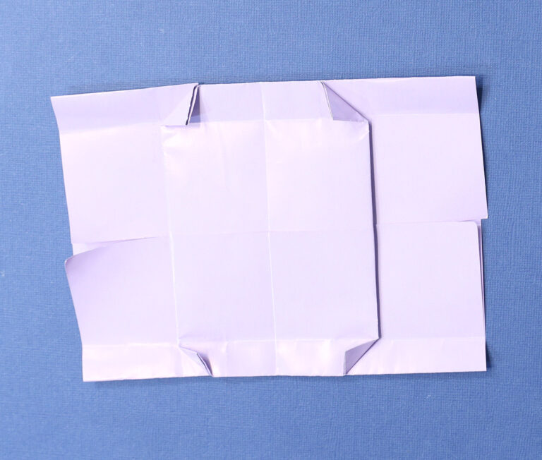 How to Fold an Origami Torah Scroll - Jewish Moms & Crafters