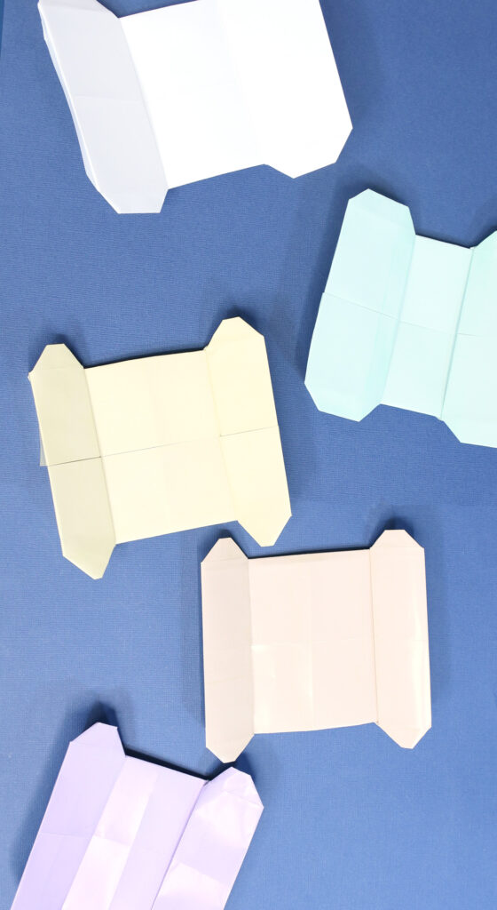 How to Fold an Origami Torah Scroll - Jewish Moms & Crafters