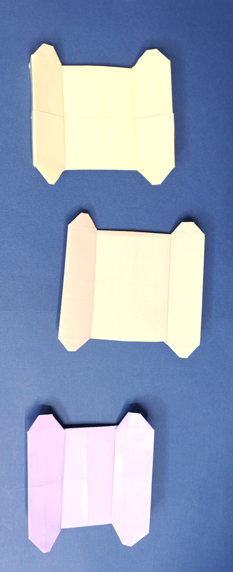 How to Fold an Origami Torah Scroll - Jewish Moms & Crafters