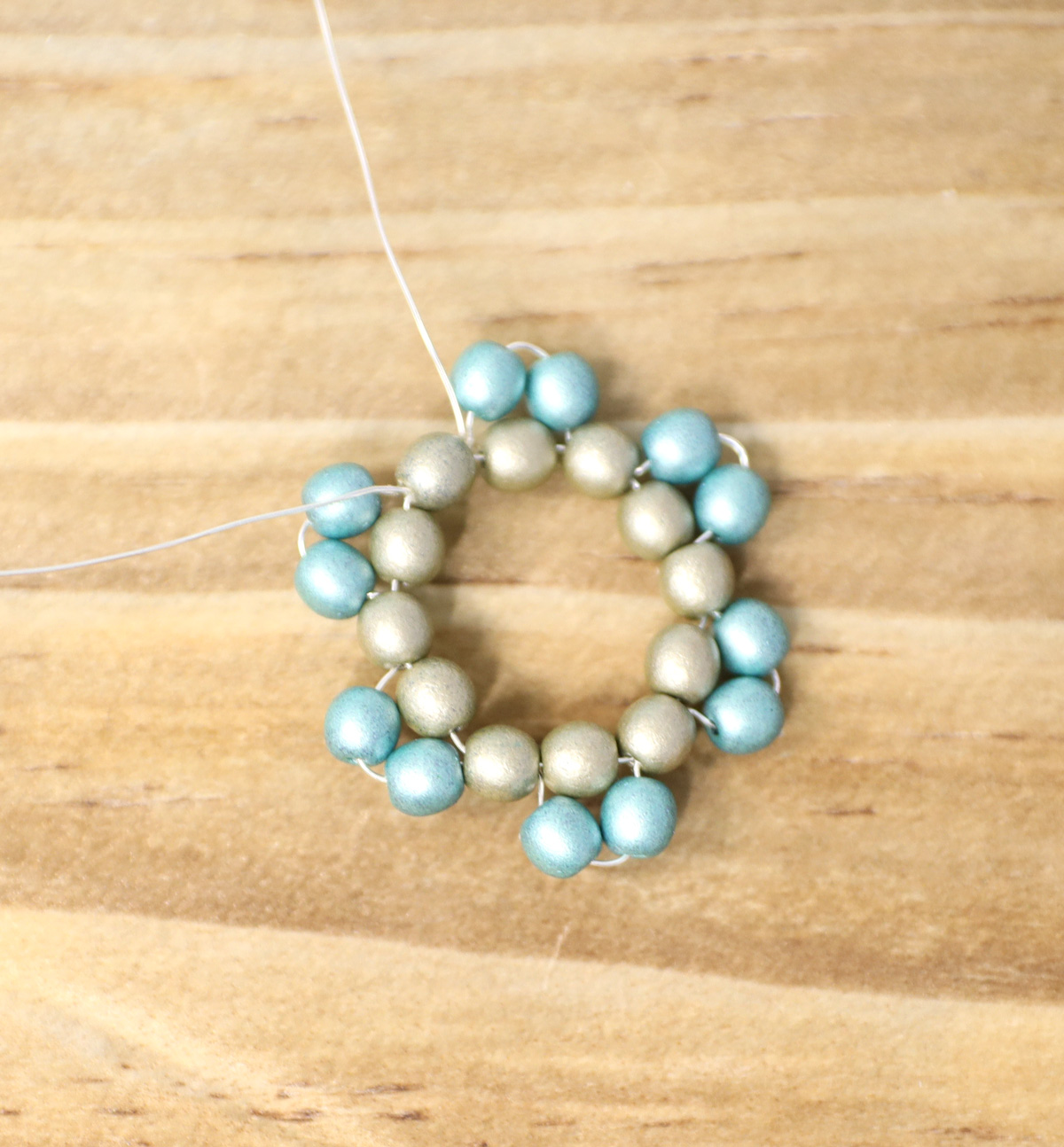 Star Of David Pendant Beading Tutorial - Jewish Moms & Crafters