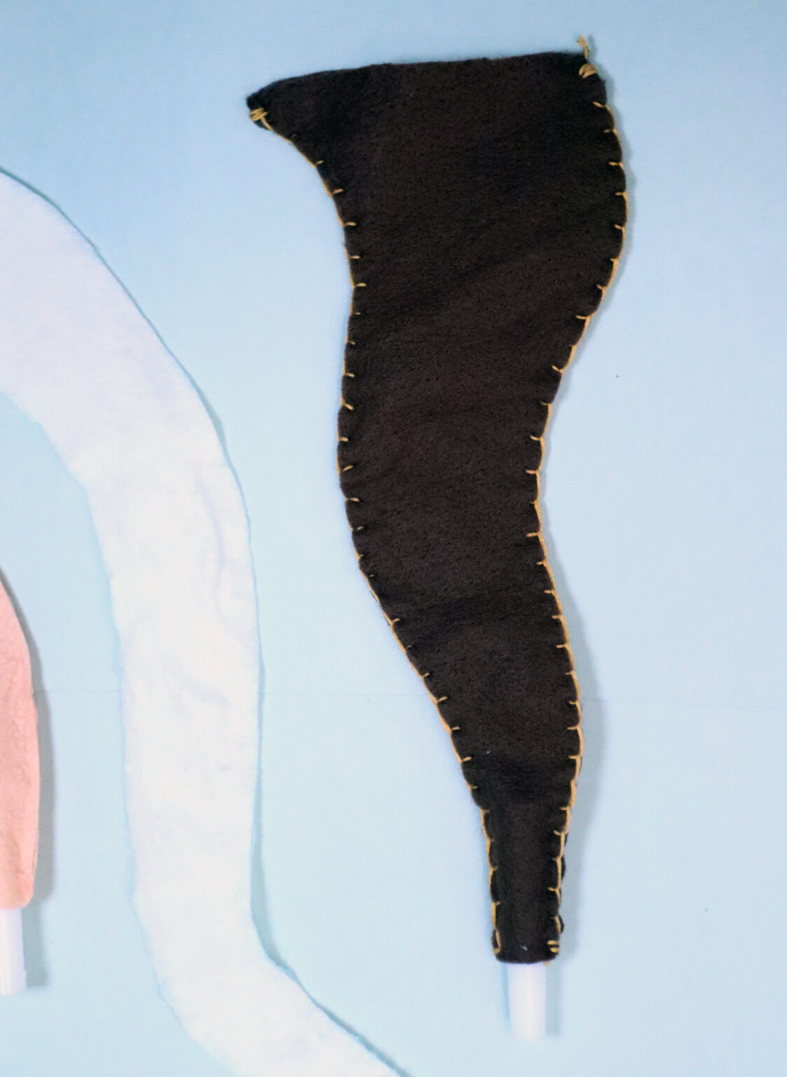 DIY Felt Shofar Craft - Jewish Moms & Crafters