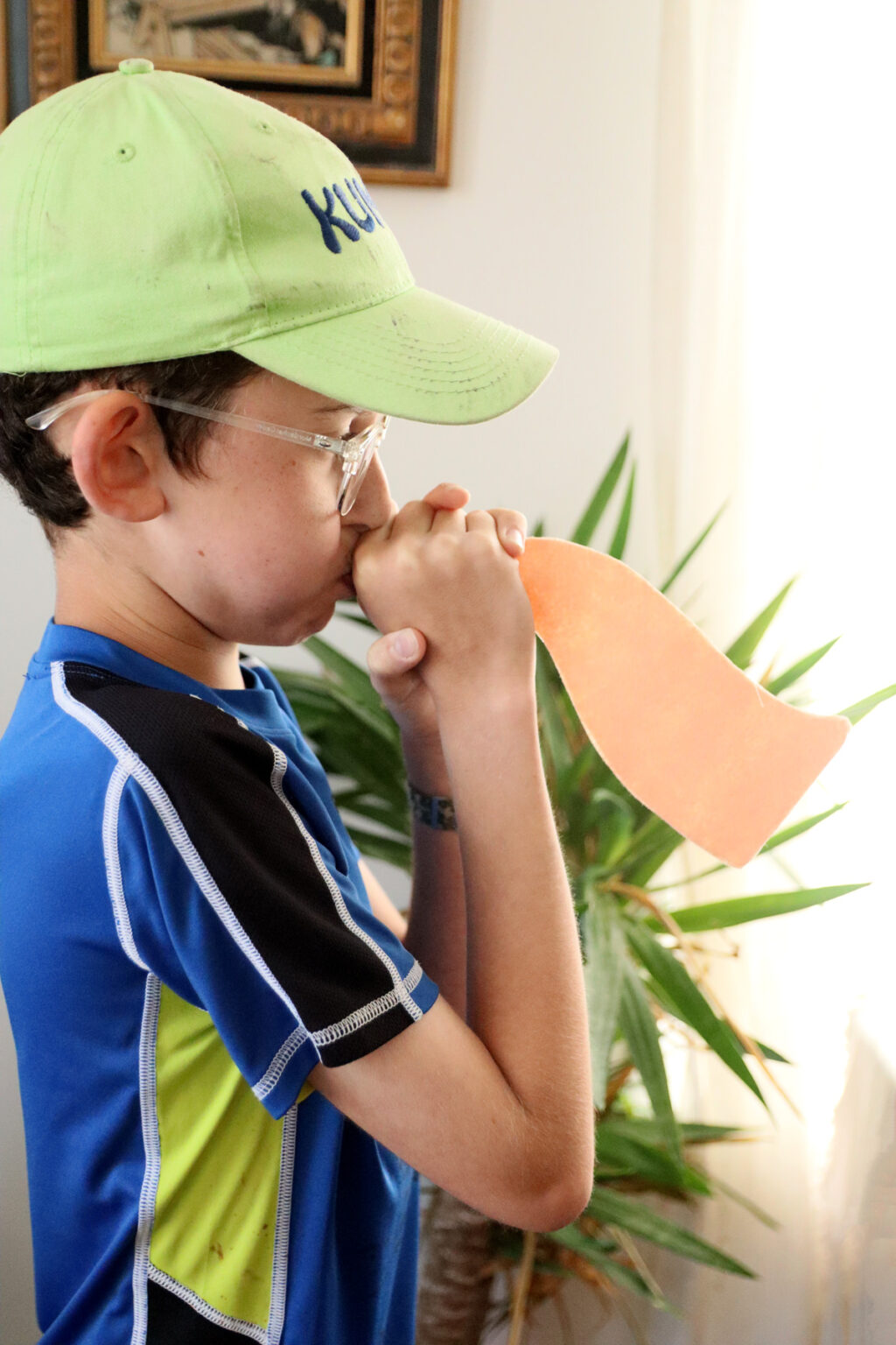 DIY Felt Shofar Craft - Jewish Moms & Crafters