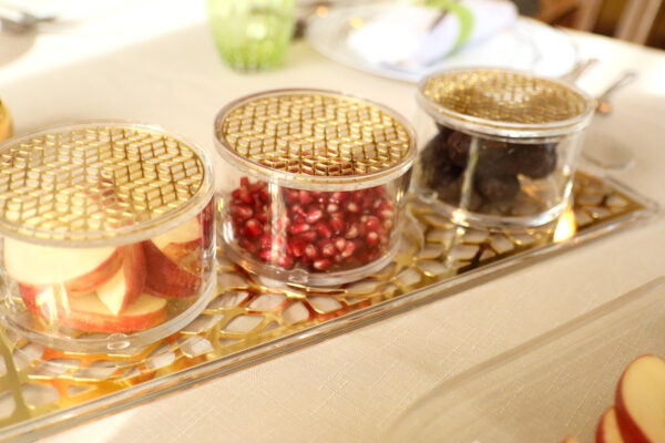 Rosh Hashanah Tablescape - Decor & Gift Ideas! - Jewish Moms & Crafters