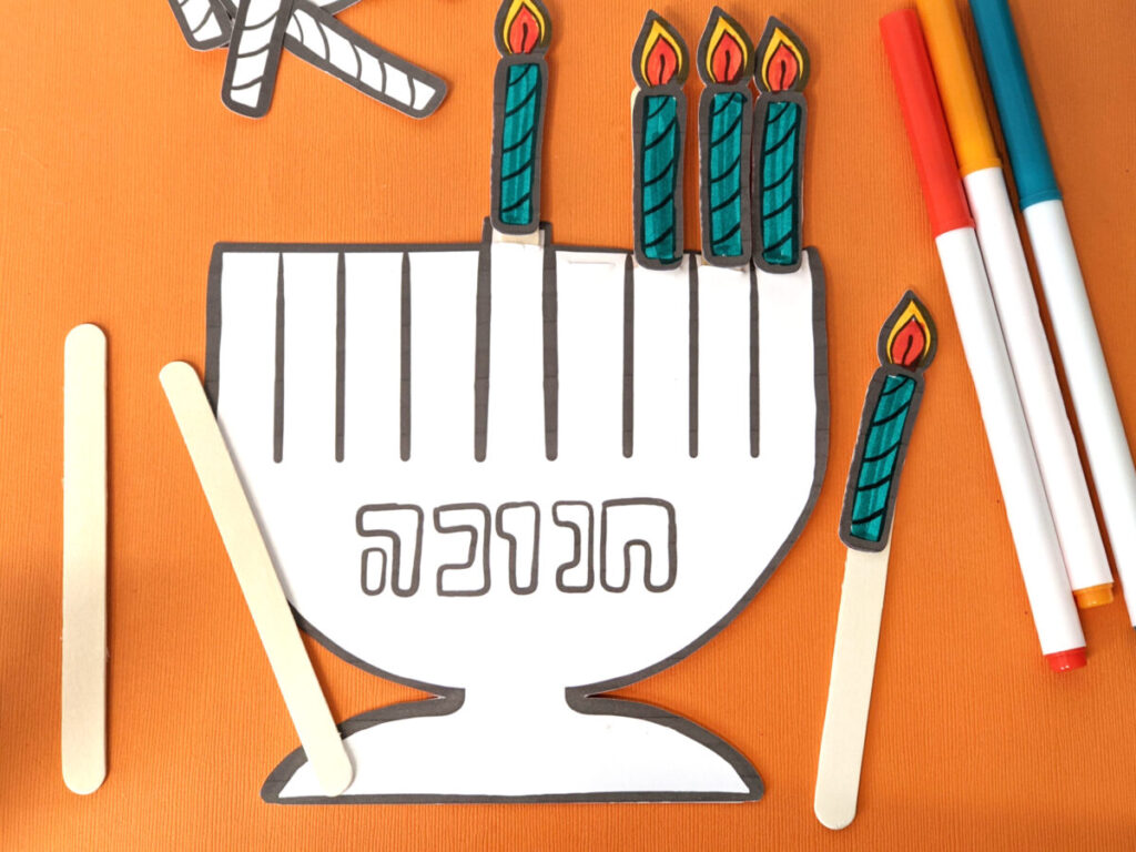 Clothespin Menorah Coloring Craft & Template - Jewish Moms & Crafters