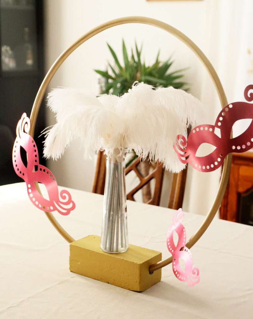 DIY Purim Centerpieces - Jewish Moms & Crafters