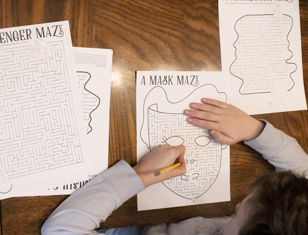 Purim Mazes - Free Printable Sample - Jewish Moms & Crafters