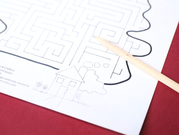 Purim Mazes - Free Printable Sample - Jewish Moms & Crafters