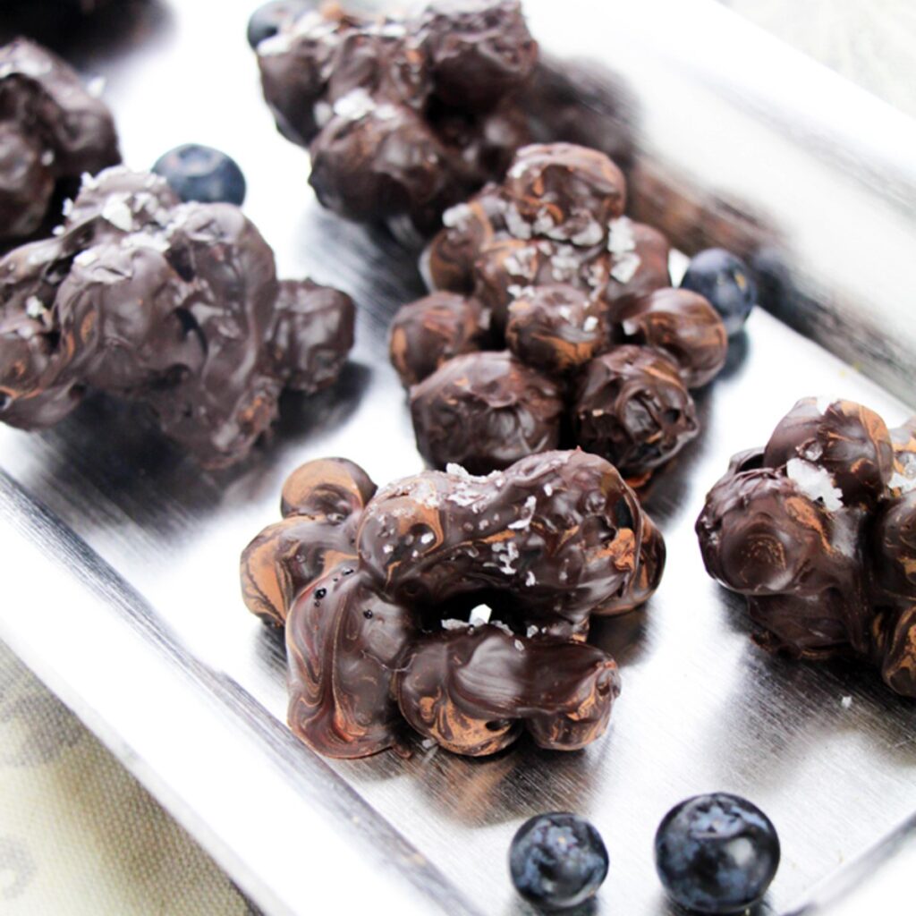 Dark Chocolate Blueberry Clusters Recipe
