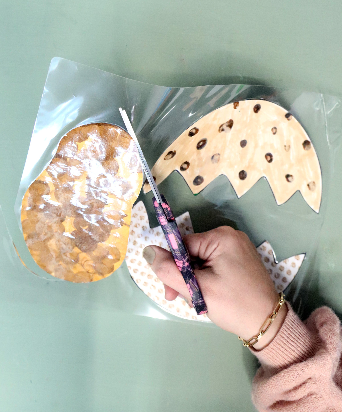 Kids' Interactive Haggadah Craft Template - Jewish Moms & Crafters