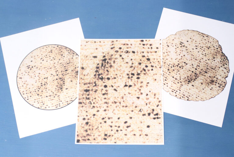 Matzah Print Paper - Free Printables! - Jewish Moms & Crafters