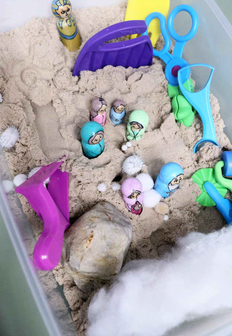 Passover Desert (Exodus) Sensory Bin - Jewish Moms & Crafters