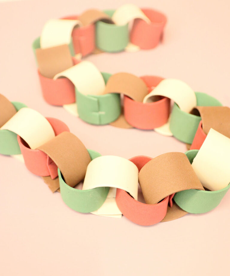 Sukkot Paper Chains - 5 Ideas for Waterproof Decorations - Jewish Moms ...