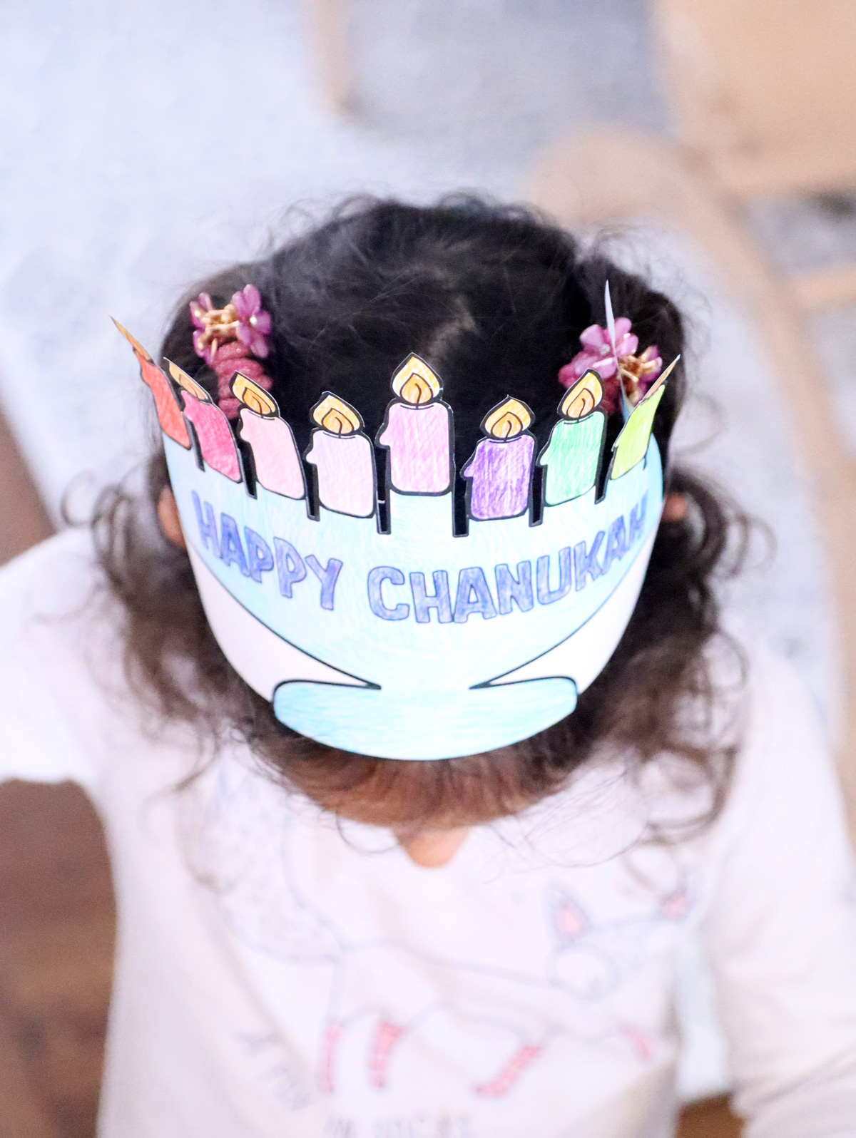 Hanukkah Menorah Crown Craft - Free Printable - Jewish Moms & Crafters