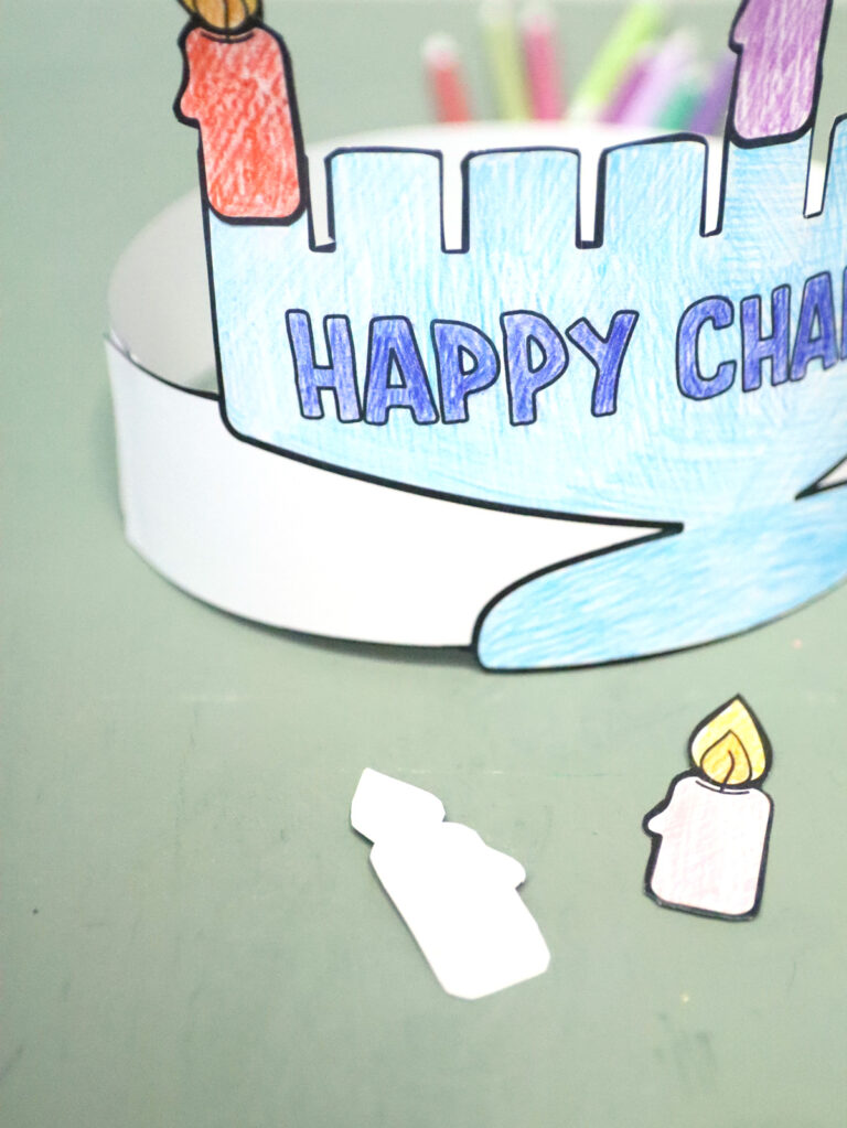 Hanukkah Menorah Crown Craft - Free Printable - Jewish Moms & Crafters